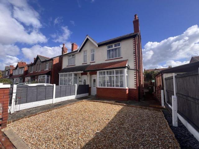 Golf Open 2026 Gladstone Road. 3 bed property to rent £19,500 pcm £4,500 pw