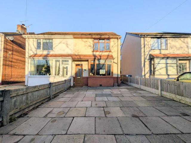 Golf Open 2026 Moss Road, Birkdale. 3 bed property to rent £21,667 pcm £5,000 pw