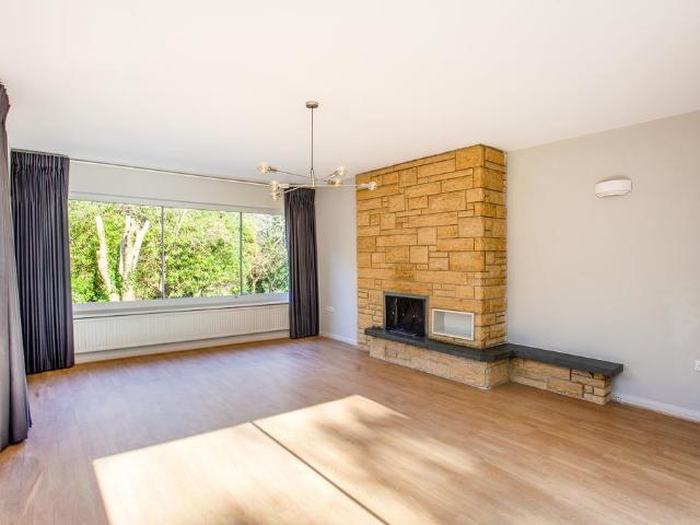 Golf Club Road, Weybridge, KT13 6 bed house to rent £6,750 pcm £1,558 pw