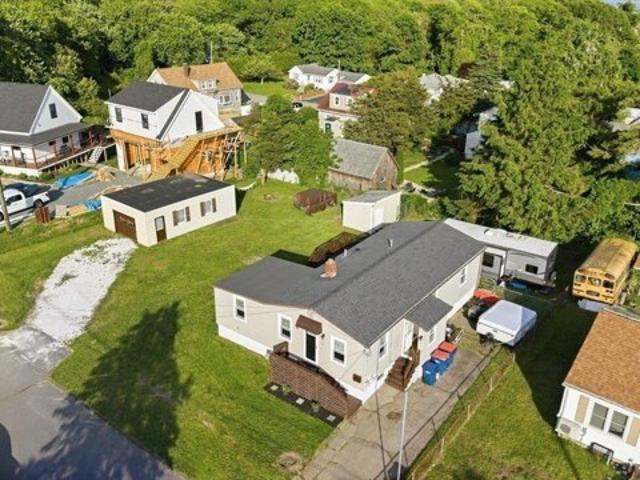 Golf St, Fairhaven, Home For Sale