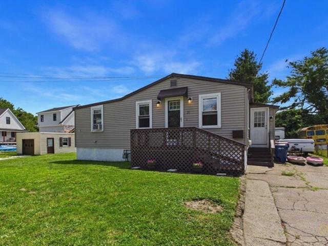 Golf St, Fairhaven, Home For Sale