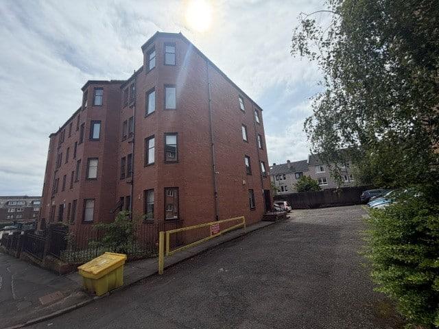 Golfhill Drive, Dennistoun, Glasgow, G31