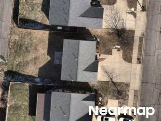 Golfview Ln