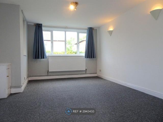 Gorton, Manchester M18, 1 bed flat to rent, £675 pcm | PrimeLocation