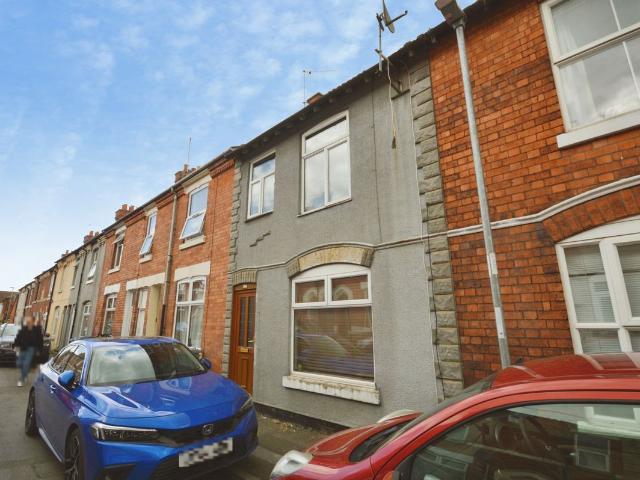 Gordon Street, Kettering NN16, 2 bed property to rent, £925 pcm | PrimeLocation