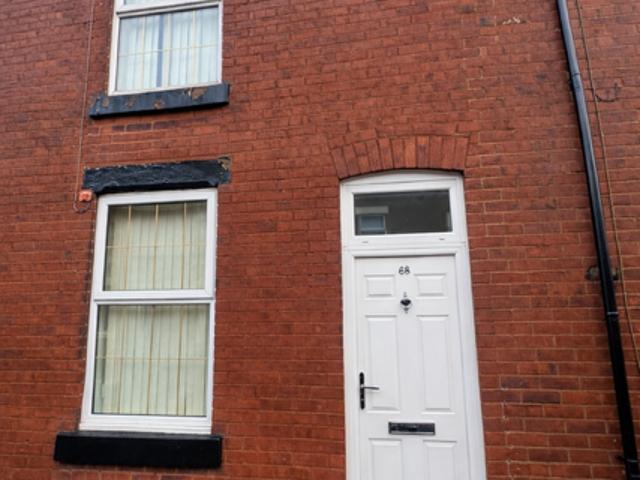 Gordon Street, Leigh WN7, 2 bed property to rent, £790 pcm | PrimeLocation