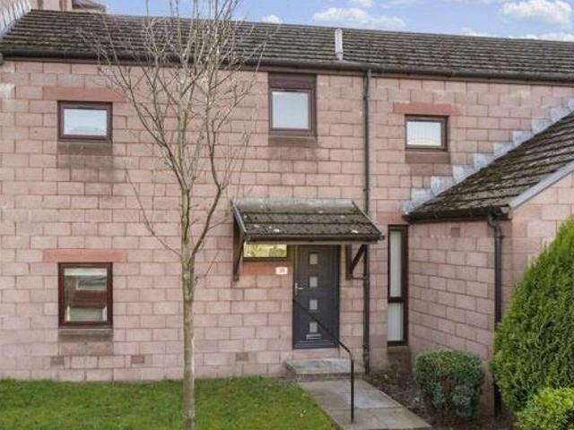 Gordon Street, Leith, 2 Bedroom Terraced