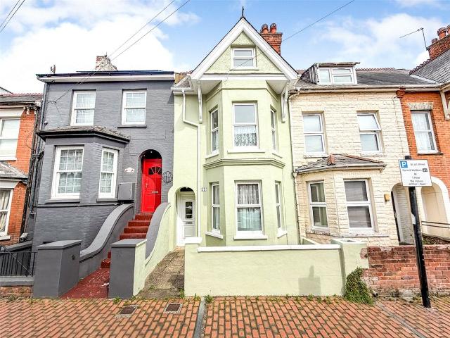 Gordon Road, Aldershot, Hampshire GU11, 4 bed terraced house to rent, £1,700 pcm | PrimeLocation
