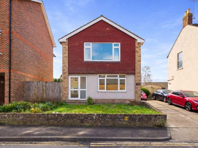 Gordon Road, Canterbury CT1, 2 bed flat to rent, £1,300 pcm | PrimeLocation
