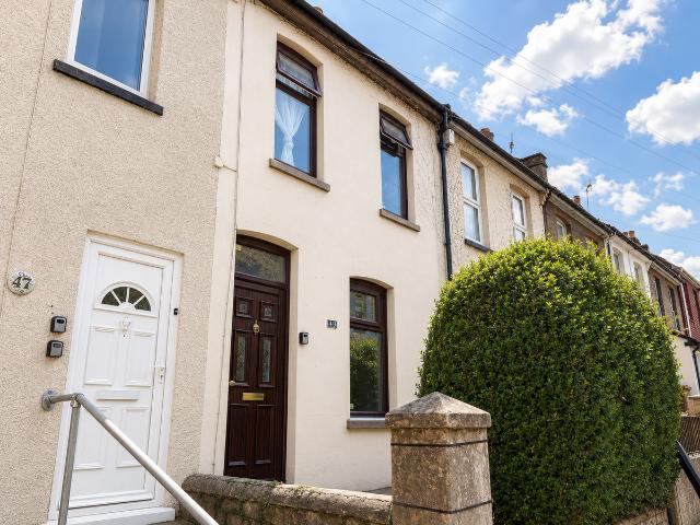 Gordon Road, Chatham ME4, 2 bed terraced house to rent, £1,200 pcm | PrimeLocation