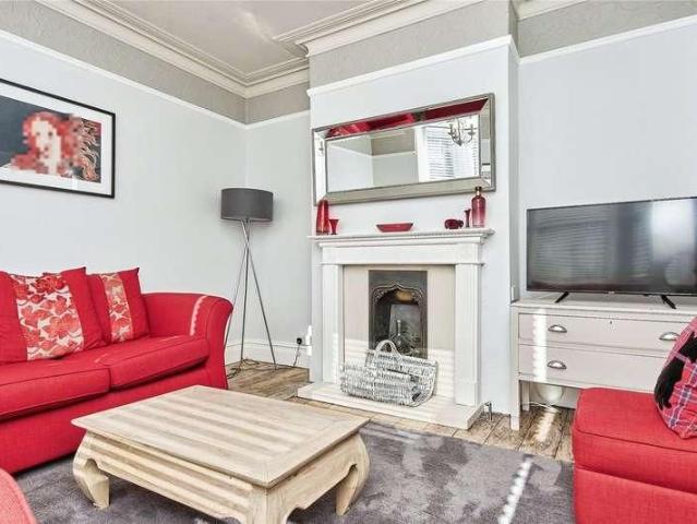 Gordon Road, Cowes, PO31
