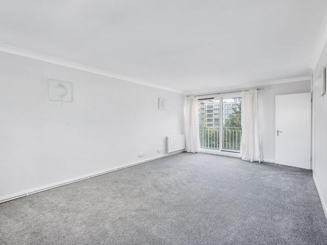 Gordon Road, Ealing, London W5, 2 bed flat to rent, £2,000 pcm | PrimeLocation