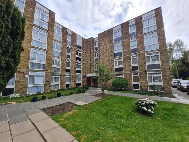 Gordon Road, Ealing, London W5, 2 bed flat to rent, £2,200 pcm | PrimeLocation