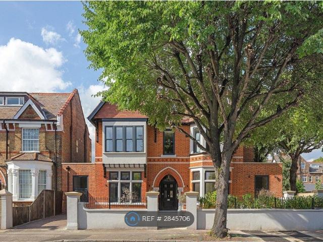 Gordon Road, London W13, 3 bed flat to rent, £3,000 pcm | PrimeLocation