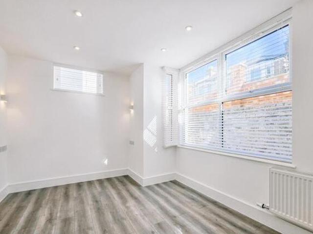 Gordon Road, Southend on sea, 2 Bedroom Flat