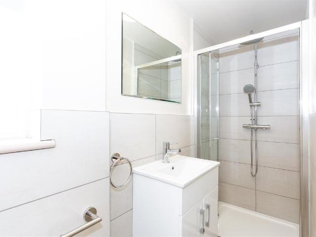 Gordon Road, Southend On Sea SS1, Room to rent, £750 pcm | PrimeLocation