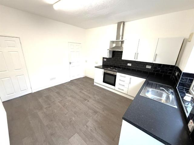Gordon Terrace, Rotherham S65, 2 bed end terrace house to rent, £795 pcm | PrimeLocation