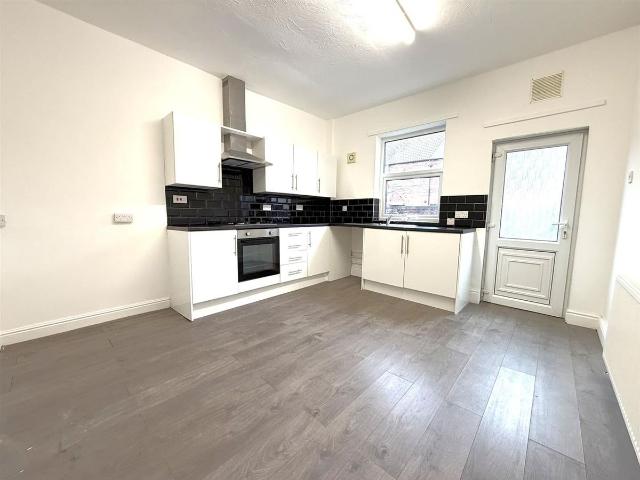 Gordon Terrace, Rotherham S65, 2 bed end terrace house to rent, £825 pcm | PrimeLocation