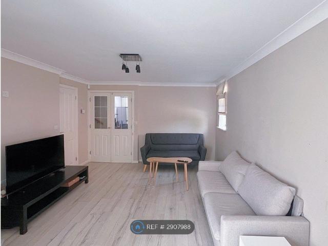 Gordons Close, Cambridge CB22, Room to rent, £950 pcm | PrimeLocation