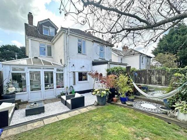 Gore Road, New Milton, 3 Bedroom Semi detached