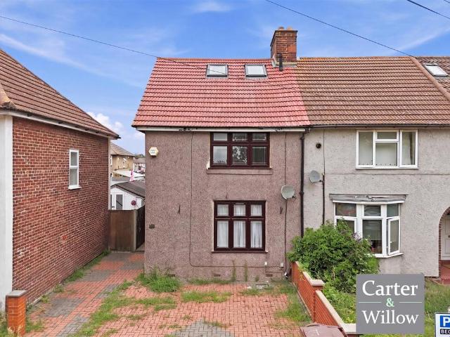 Goresbrook Road, Dagenham, Essex 4 bed end of terrace house to rent £2,150 pcm £496 pw