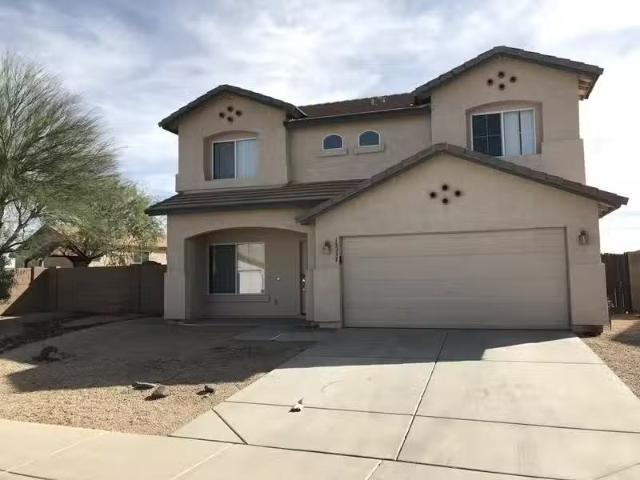 Gorgeous 5 bedroom/ 2.5 bath With POOL! 15337 W Gelding Dr