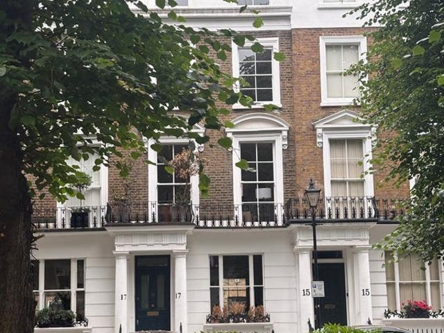 Gorgeous 1 bed flat in Notting Hill with balcony