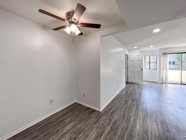 Gorgeous 2 Bed/2 bath apartment in excellent Sherman Oaks area! 2 Bedroom Apartment for Rent at 5104 Sepulveda Blvd, Los Angeles, CA 91403 Sherman Oaks