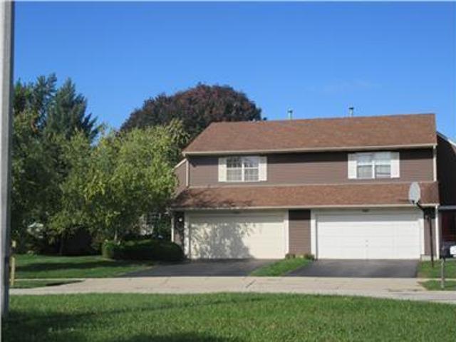 Gorgeous 2 Story Duplex On Private Cul De Sac Loca
