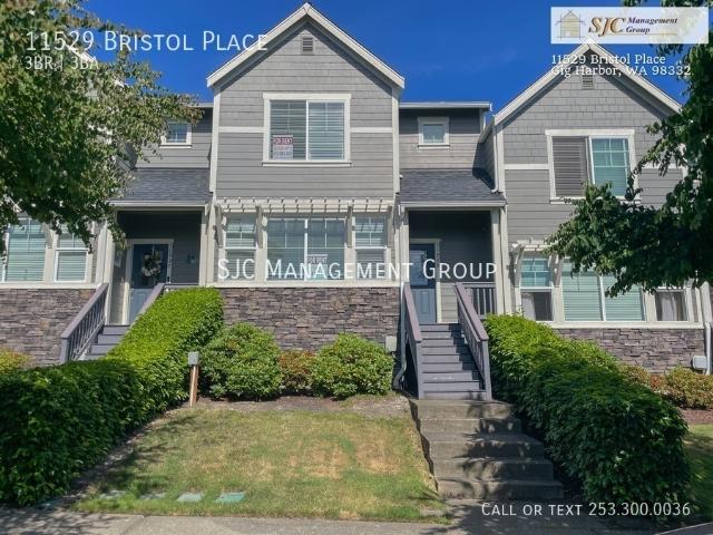 Gorgeous 3 Bedroom Gig Harbor Townhome