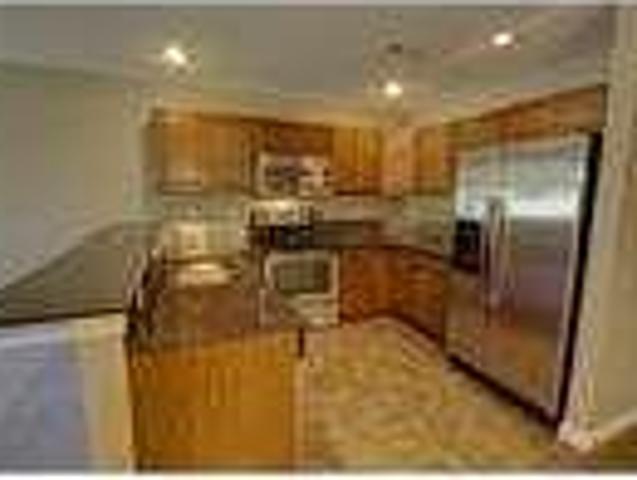 Gorgeous 3 Bedroom Townhome