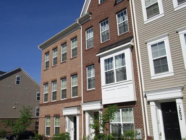 Gorgeous 3 Bedroom Townhome in Beltsville!