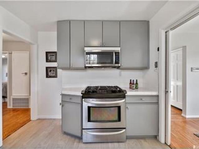 GORGEOUS 3 BEDS HOME FOR RENT & READY TO MOVE IN