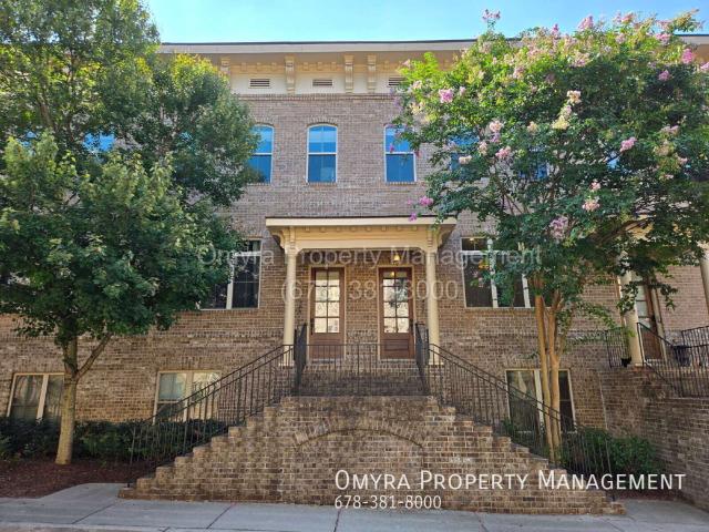 Gorgeous Townhouse near Ansley Mall!