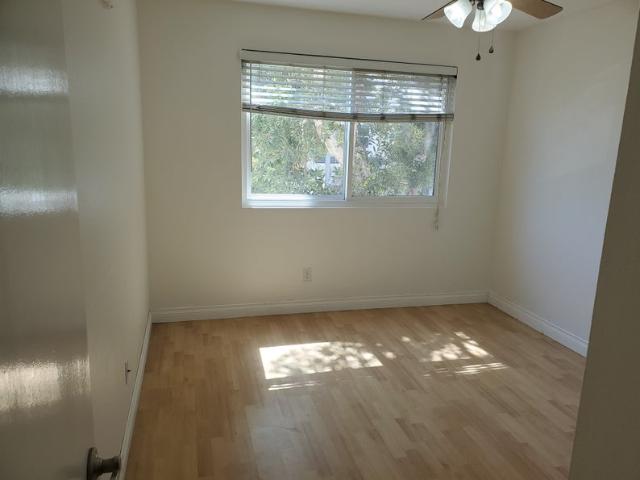 Gorgeous townhouse with hikes nearby f/
