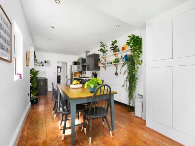 Gorgeous, Cheap Short Term Rent in Tottenham