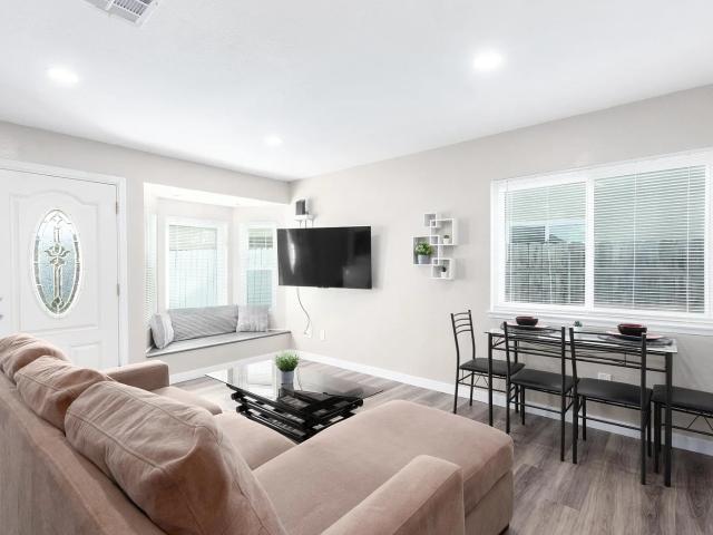 Gorgeous Fully Furnished Townhome Now Available