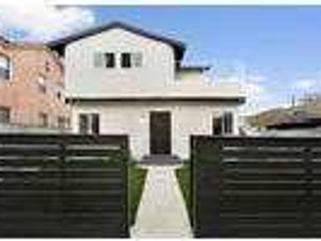 Gorgeous Fully Remodeled 1 bedroom in a Prime Location!