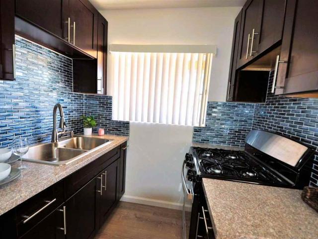 Gorgeous Gated Community to call Home! 1 Bedroom Apartment for Rent at 521 Park Way, Chula Vista, CA 91910 Central Chula Vista