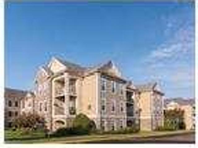 Gorgeous Langhorne, 2 bedroom, 2 bath