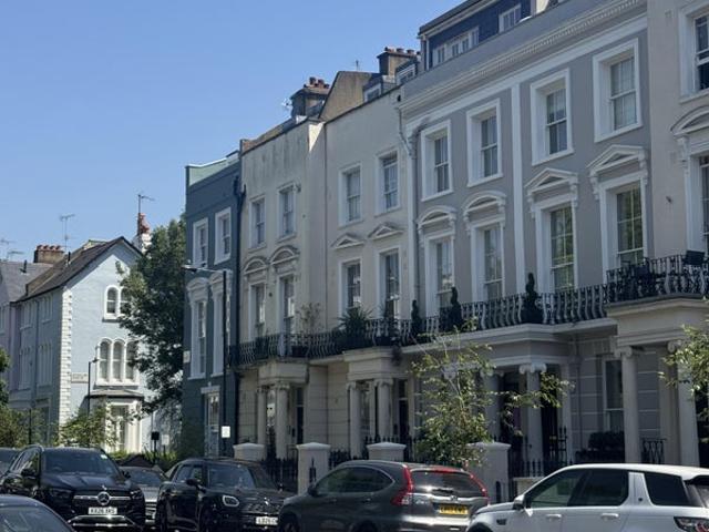 Gorgeous, modern & bright flat in Notting Hill
