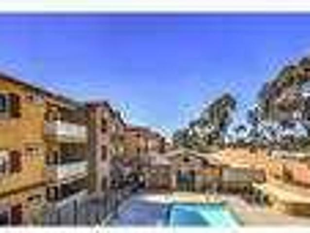Gorgeous National City, 2 bedroom, 2 bath
