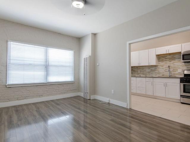 Gorgeous Newly Remodeled One Bedroom and Studios Studio Apartment for Rent at 2933 W 8th St, Los Angeles, CA 90005 MacArthur Park