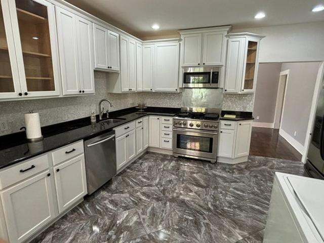 Bright rooms in San Antonio