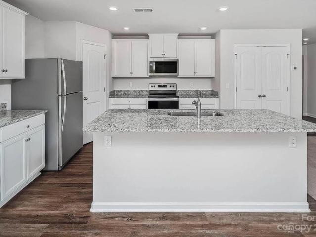 Airy pad in Charlotte