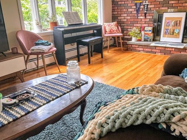 Gorgeous stand alone house in East Somerville