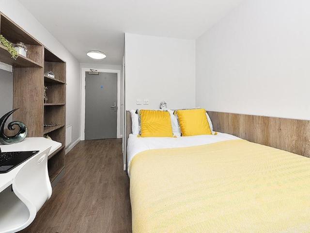 Gorgie Road, Gorgie, Edinburgh EH11, 1 bed flat to rent, £823 pcm | PrimeLocation