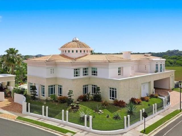 Gorrion St, San Juan, Home For Sale