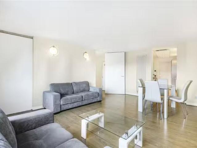 Goswell Road, London, EC1V 7EY