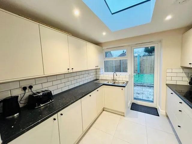Gosops Green 1 bedroom house to rent